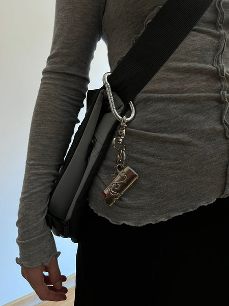 Filoza Bow Lighter Case – APOC STORE