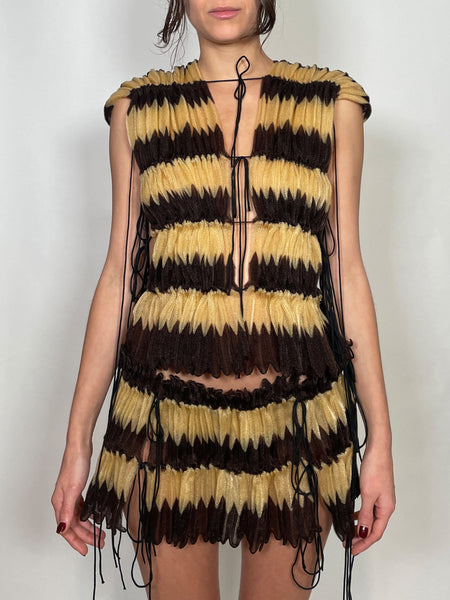 Alexandra Larrabure Chevron pleated vest – APOC STORE