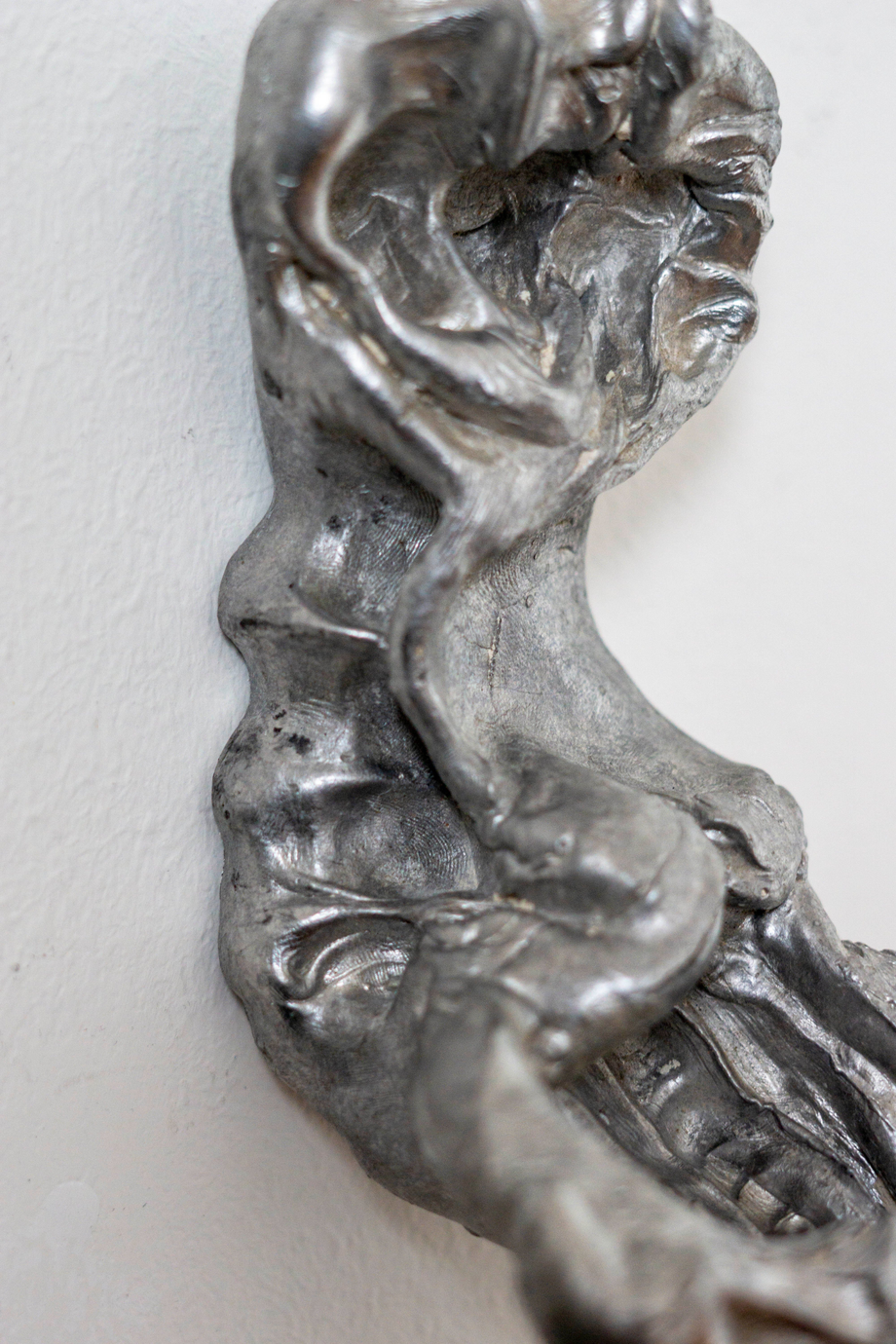 Kay Yoon Grab Holder – APOC STORE