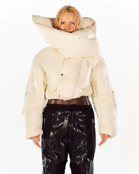 Izzy Du HYDRA SHORT PUFFER - CREAM – APOC STORE