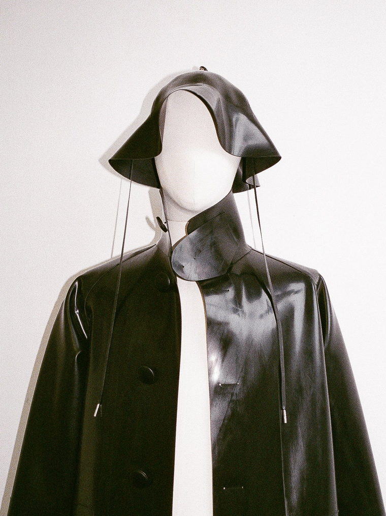 Soft Skin Latex RUBBER RAIN HAT BLACK – APOC STORE