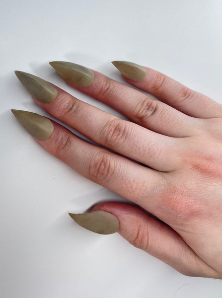 Raw Nails „CLAWS“ – APOC STORE